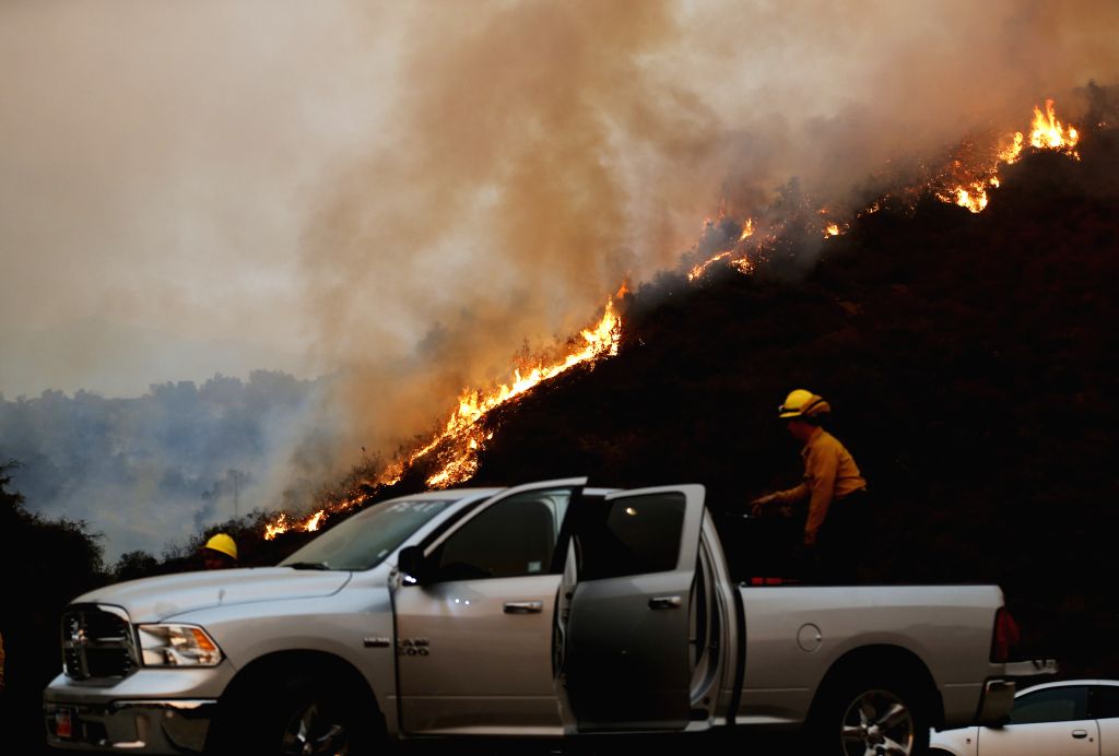 US-CARPINTERIA-WILDFIRE