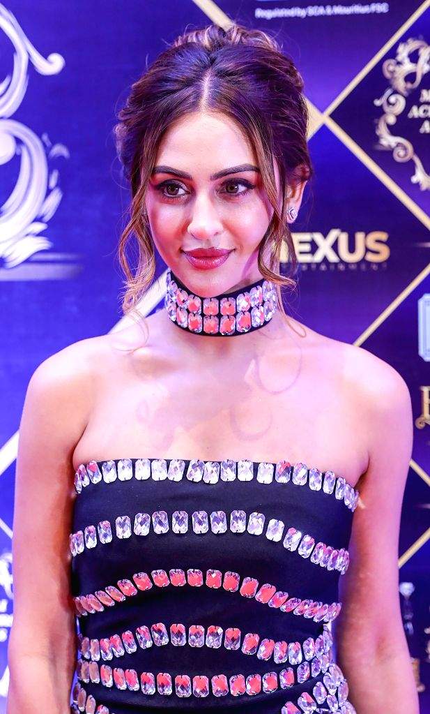 Celebrities Attend Mumbai Achievers Awards 2026