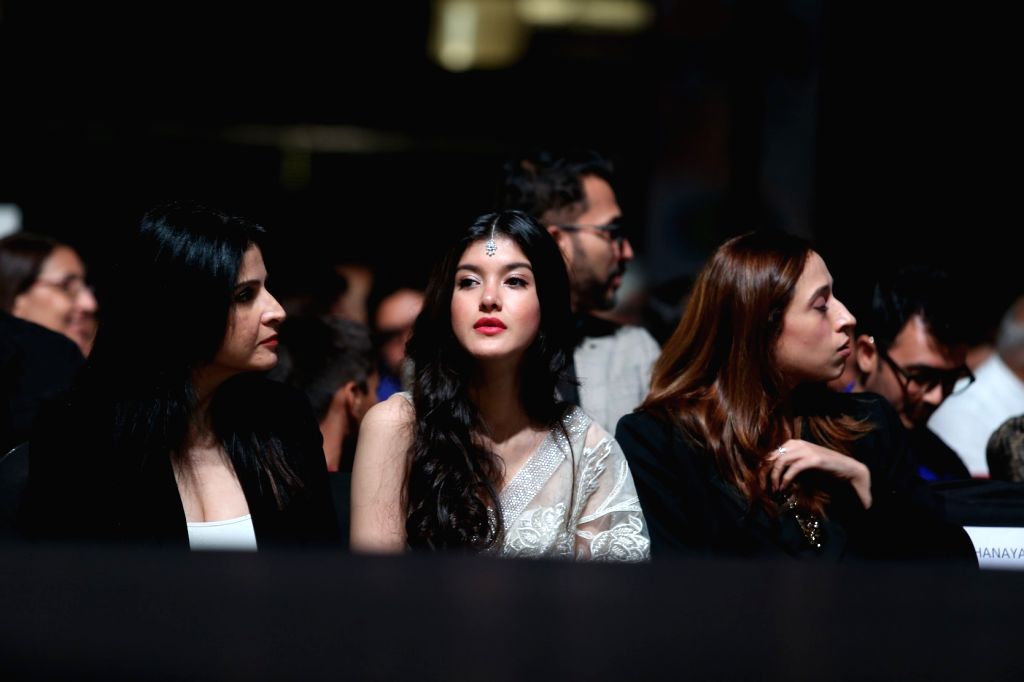 Bombay Times Fashion Week Spring /Summer 2019 - Day 3 - Shehla Khan ...
