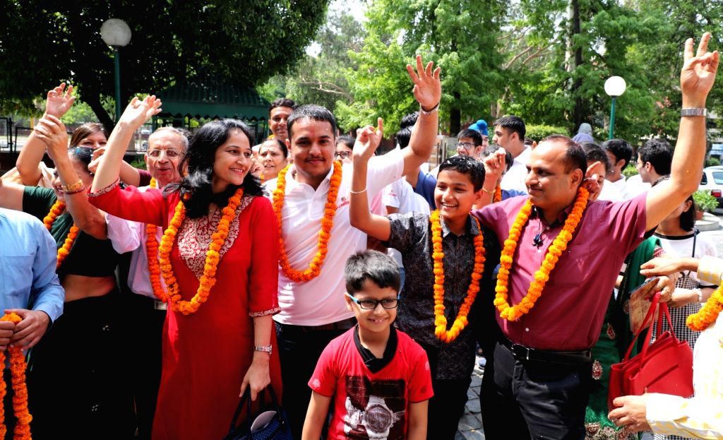 Solving past question papers helped: JEE topper