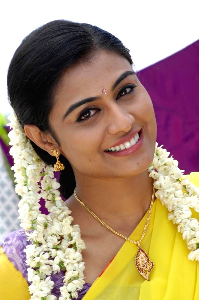 'Neha shing' - Stills