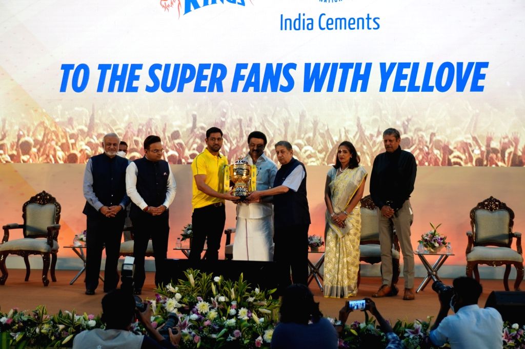 CSK celebrate IPL 2021 victory with Tamil Nadu CM Stalin