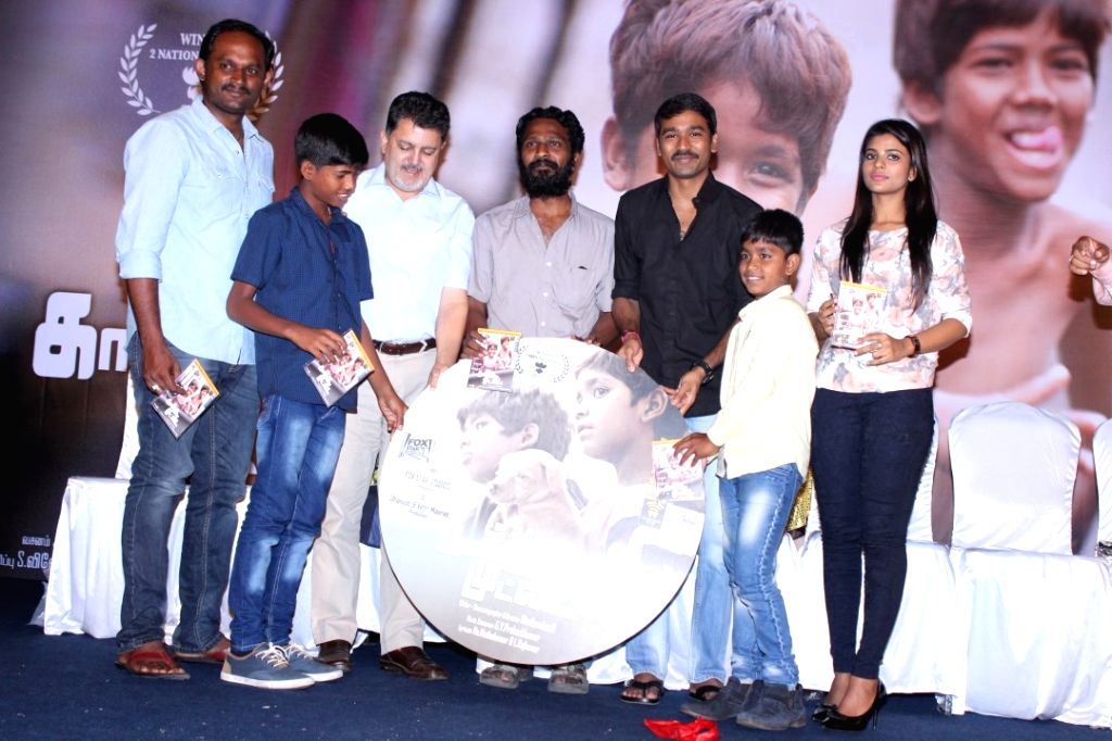 'Kaaka Muttai' - stills