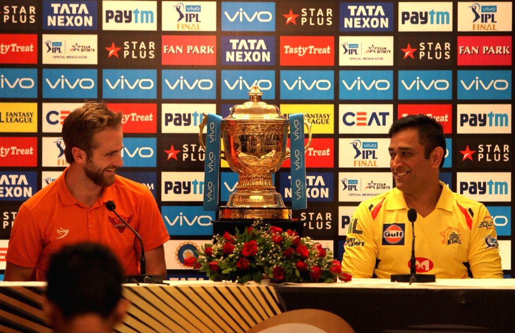IPL 2018 - Dhoni, Williamson address press conference