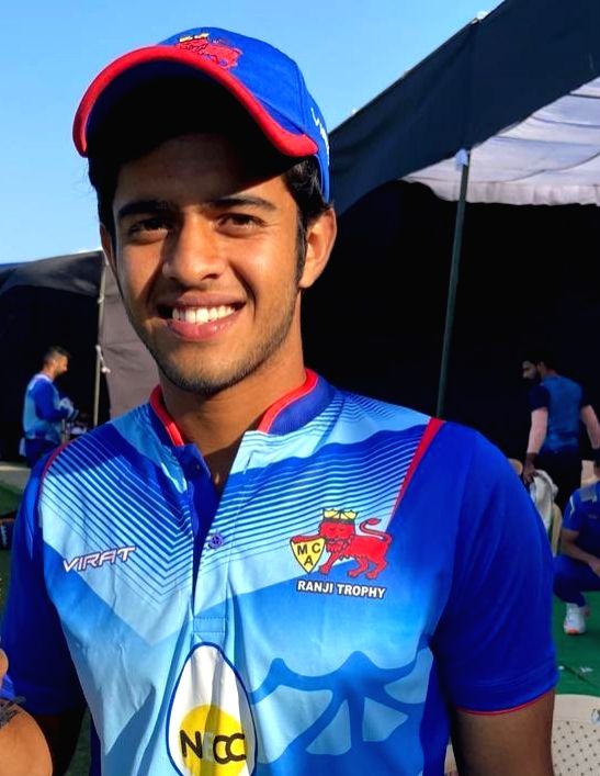 Free photo : Chennai Super Kings pick Prashant Solanki