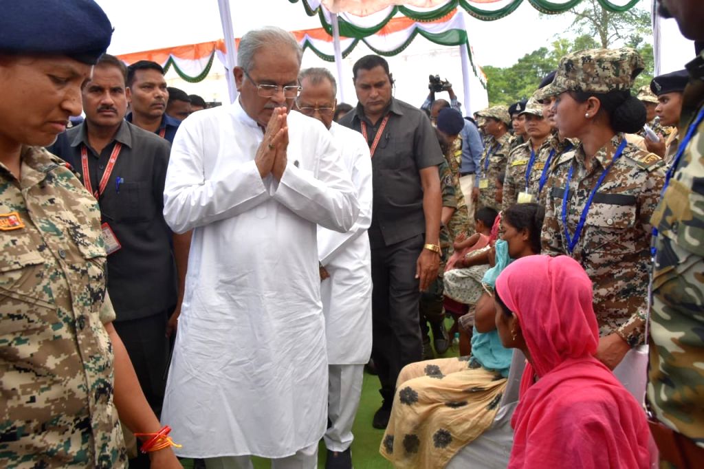 Chhattisgarh CM Bhupesh Baghel offers his condolence to family members ...