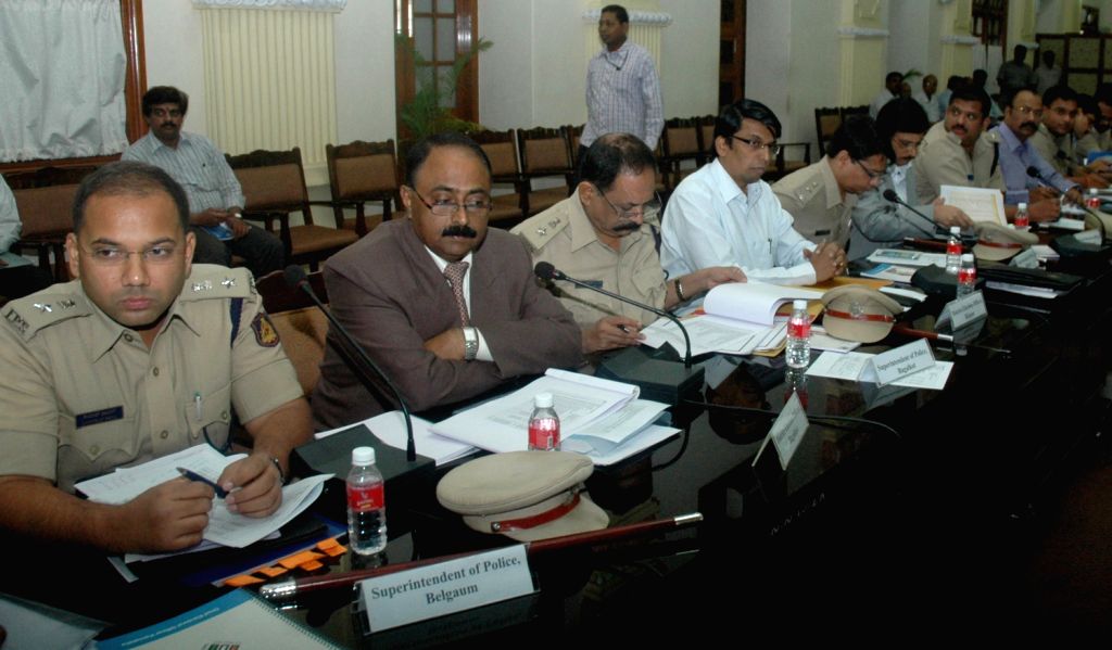 V S Sampath at the Interaction and reviewing the district wise preparedness