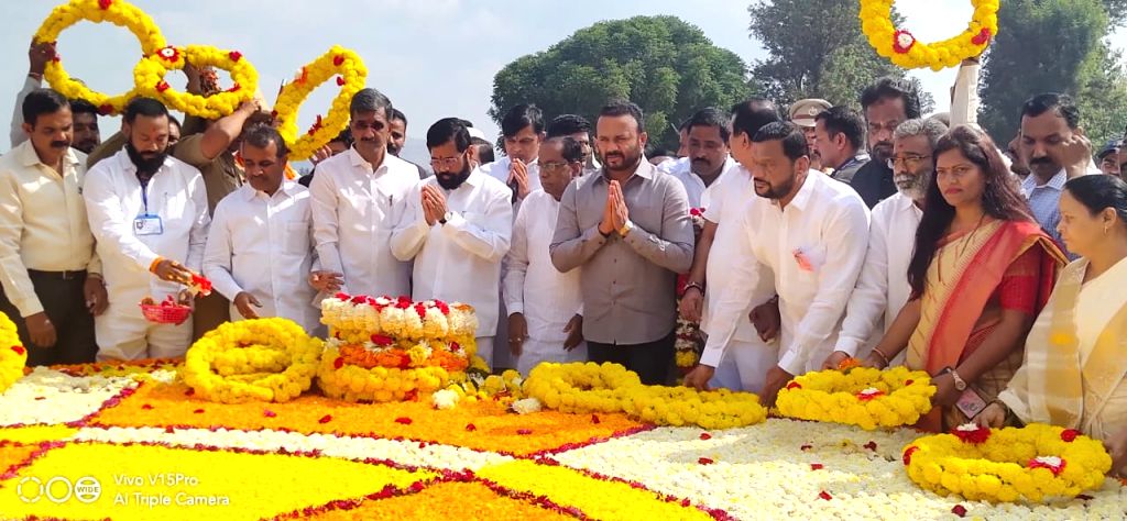 Free photo : Chief Minister Eknath Shinde paid homage at the memorial ...