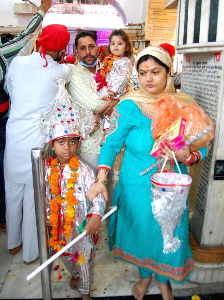 Devotees throng Bara Hanuman Temple on the first day of Navaratri