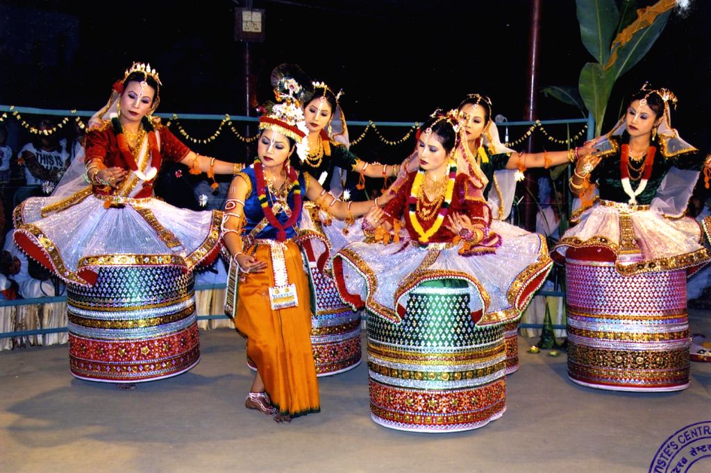 8th Bal Sangam organised by Sanskaar Rang Toli of NSD