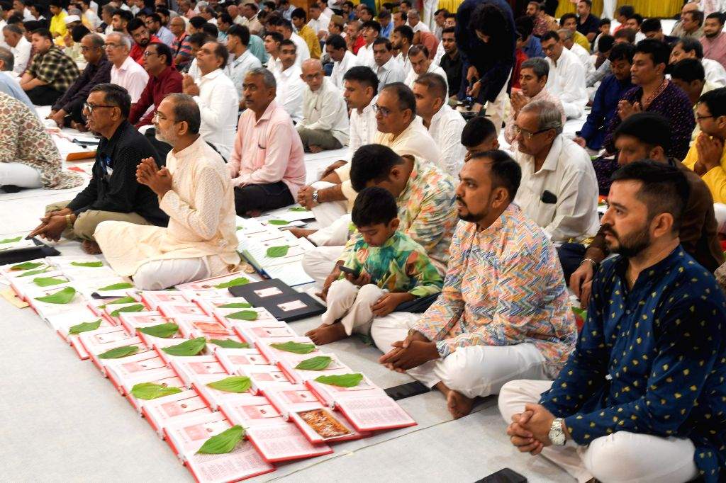 Chopda Pooja celebrated at Swaminarayan Temple