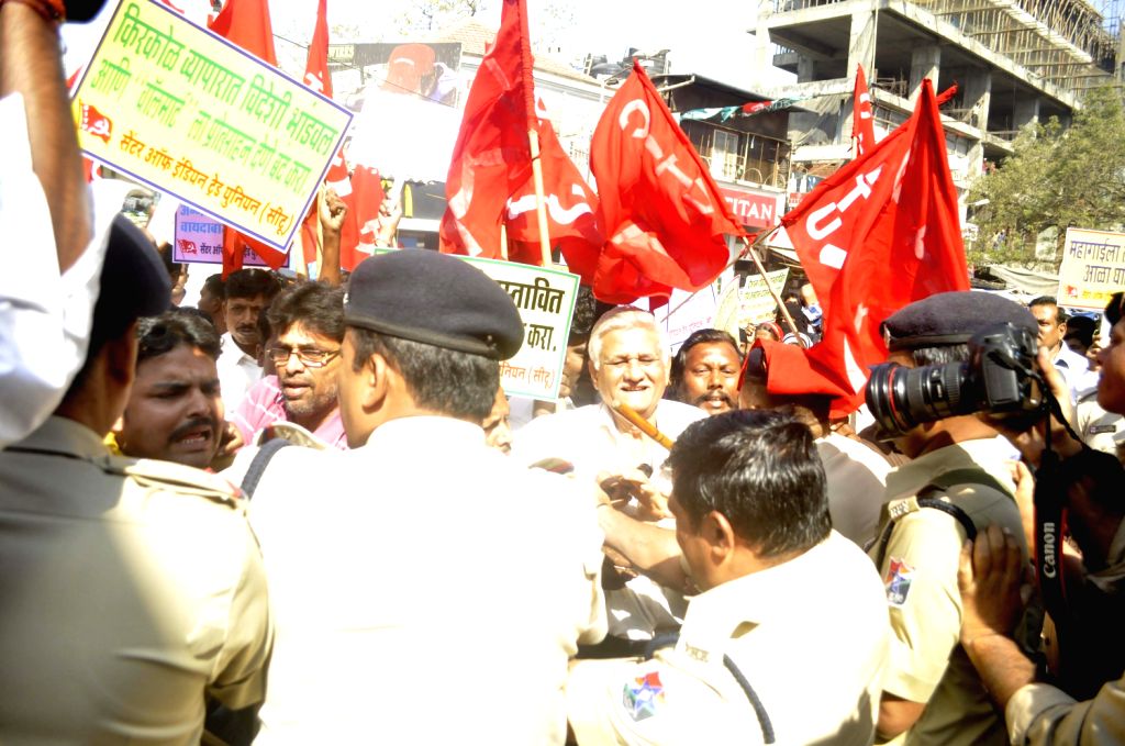 CITU workers participating in the nationa-wide band