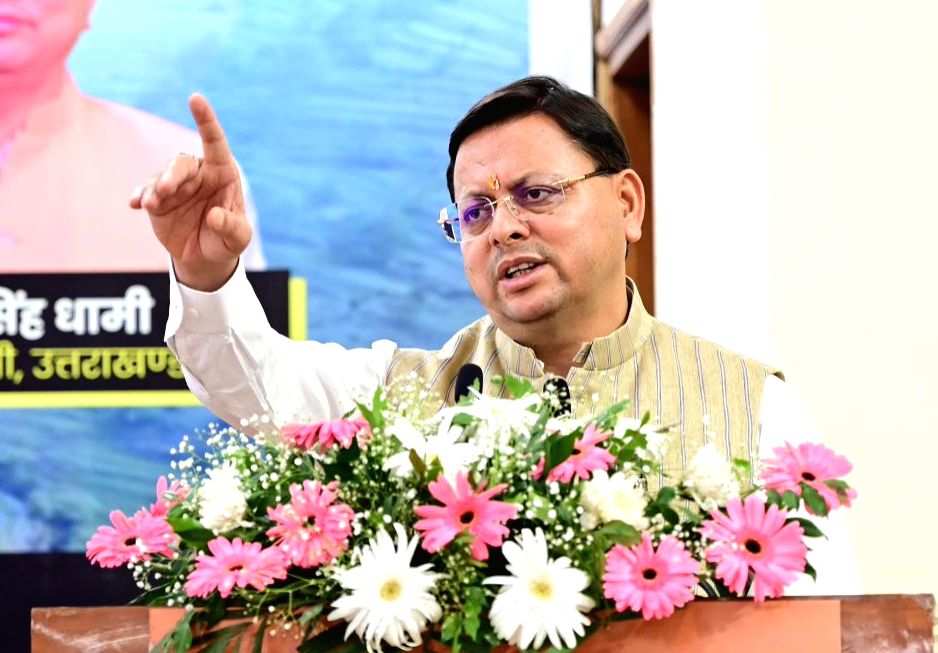 CM Dhami Interacts with ‘Solar Sakhi’ Beneficiaries