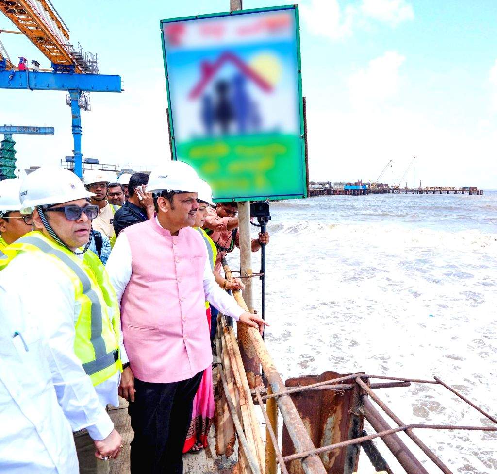 CM Fadnavis Inspects Coastal Road Project