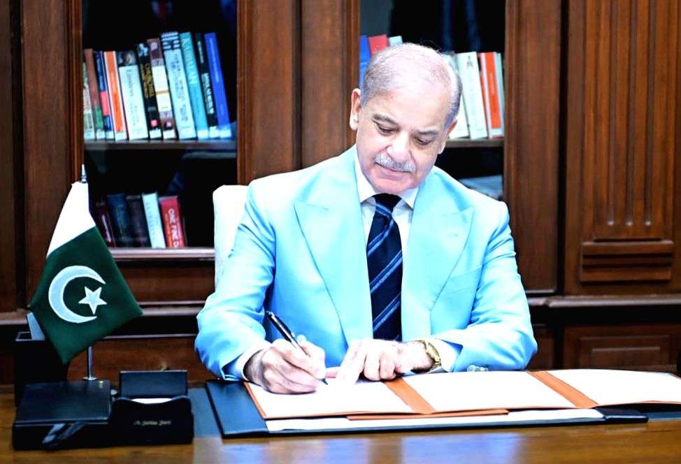 CM Shehbaz Sharif signs Islamabad MoU