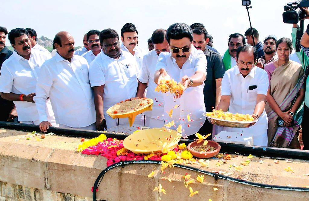 CM Stalin opens Mettur Dam to kickstart Kuruvai season