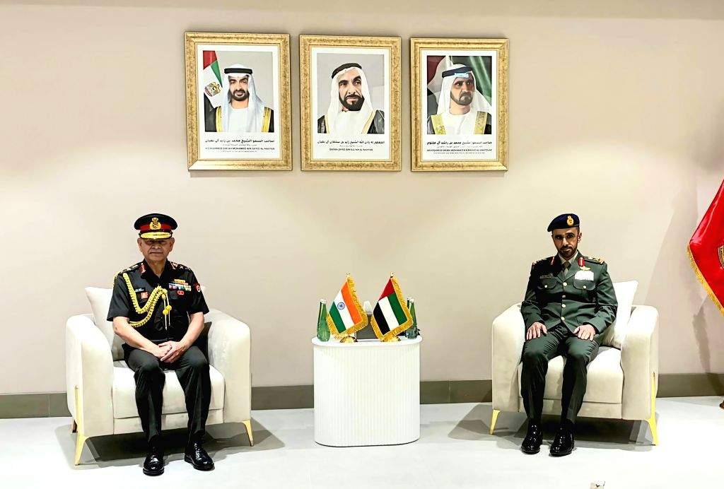 COAS General Upendra Dwivedi Meets UAE Land Forces Commander