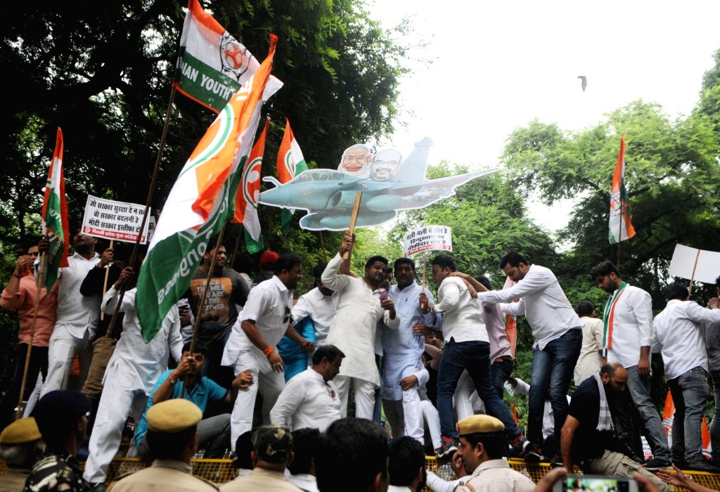 Congress' demonstration