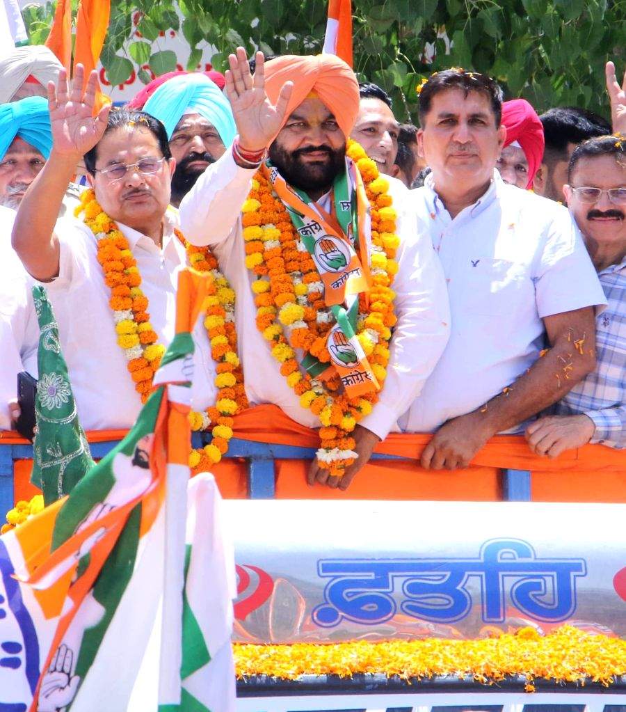 Congress candidate Gurjit Singh Aujla files his nomination papers from ...
