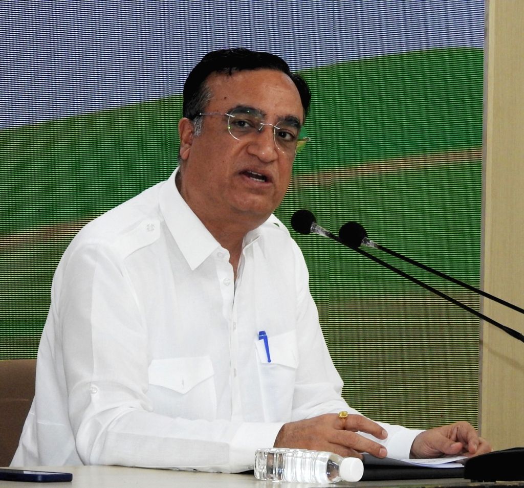 Congress General Secretary Ajay maken addresses a press conference