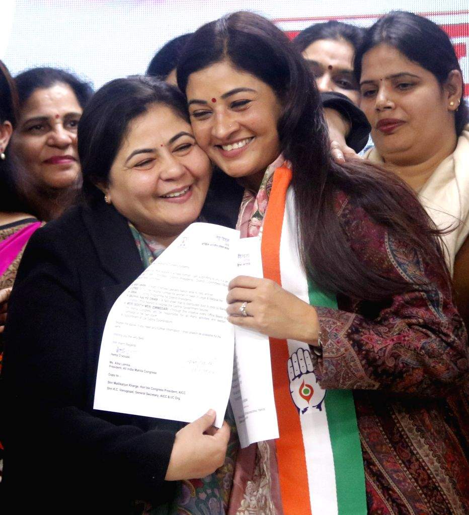 Congress leader Alka Lamba assumes the charge of the National President ...