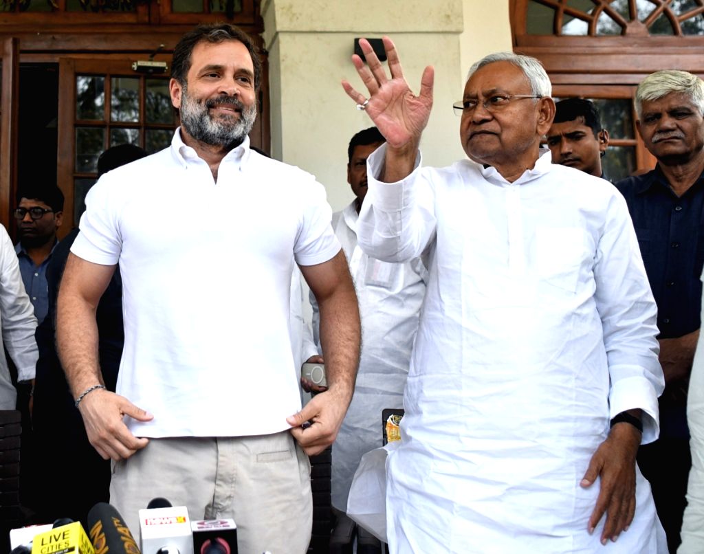 Congress leader Rahul Gandhi with Bihar CM Nitish Kumar at during a ...