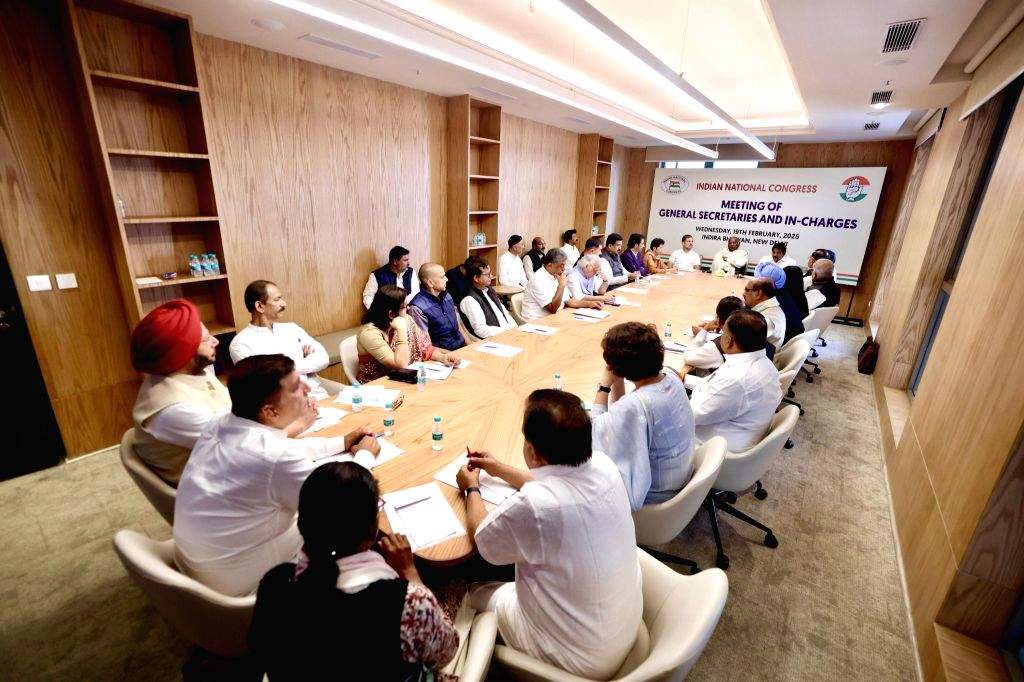 Congress leadership holds meeting with general secretaries, state in ...