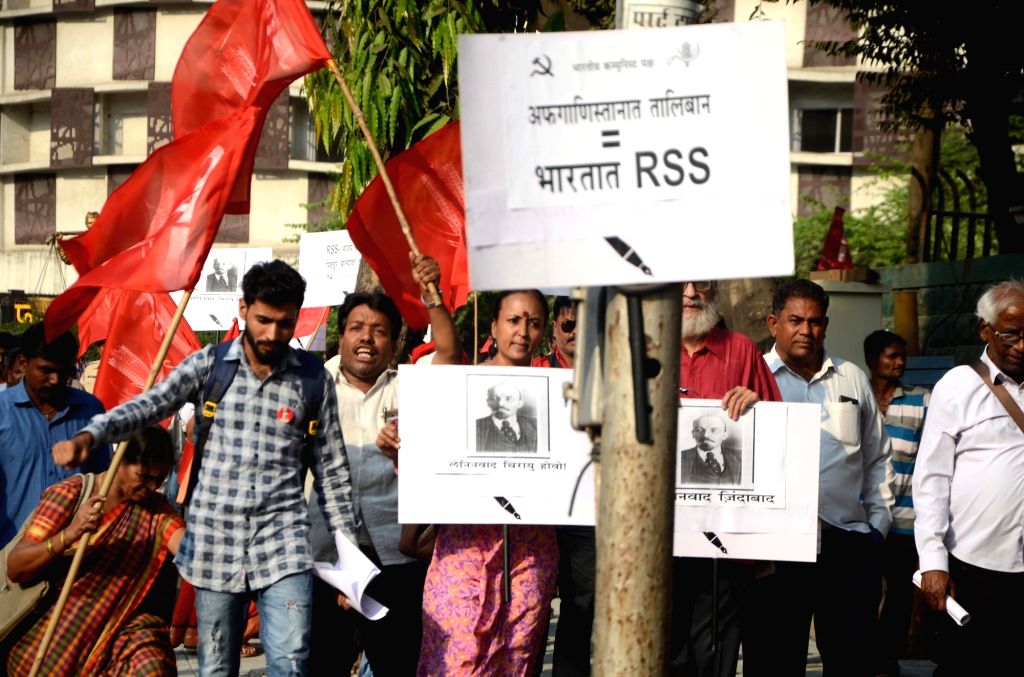 CPI's demonstration against demolition of Lenin's statue