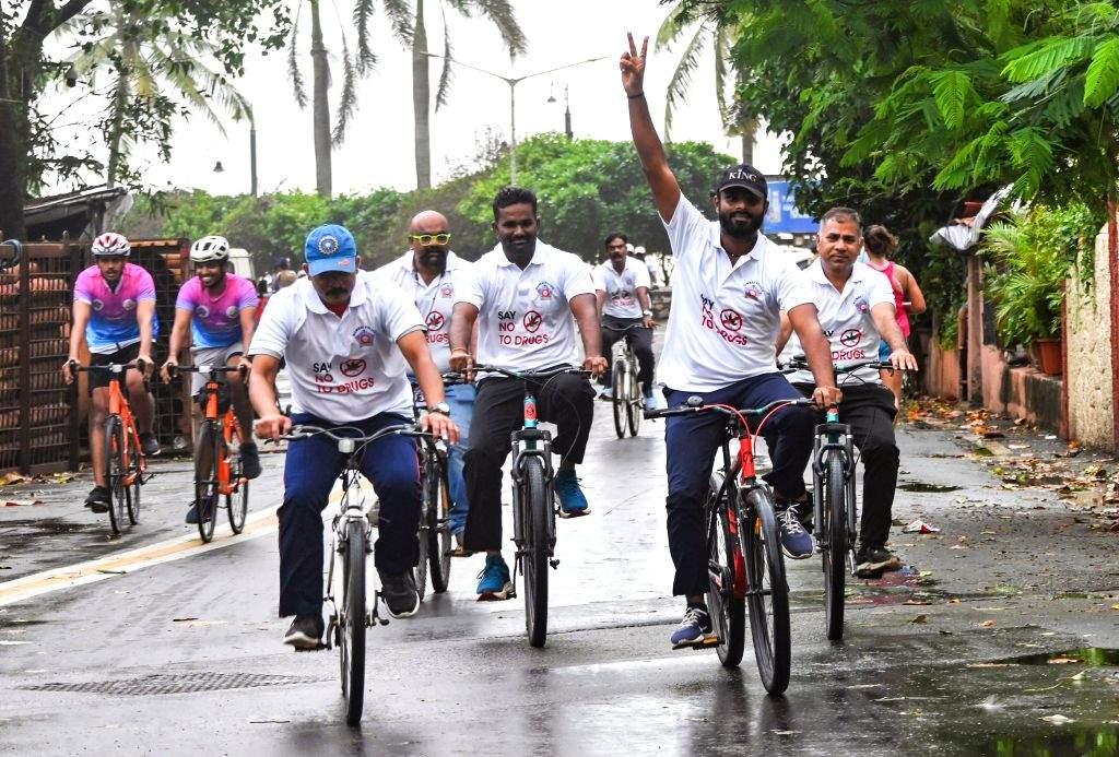Cyclothon for drug awareness