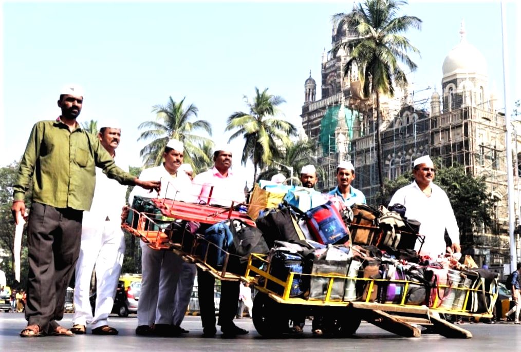 Free Photo: Swansong for Mumbai's world renowned Dabbawalas soon