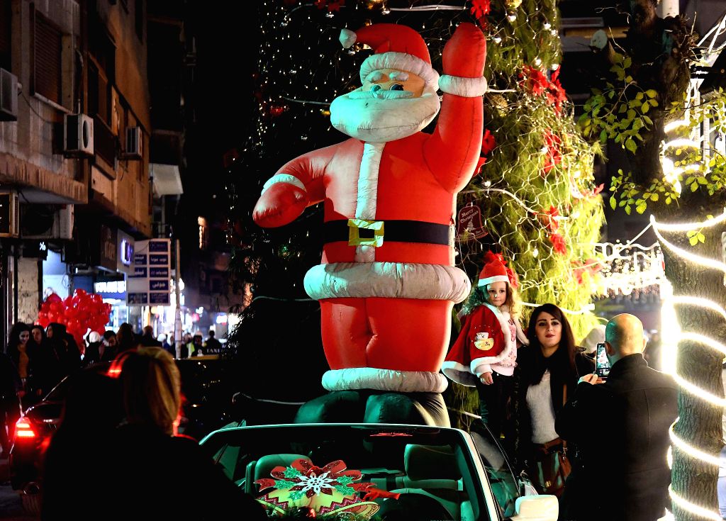 SYRIA-DAMASCUS-HOLIDAY SEASON-DECORATIONS