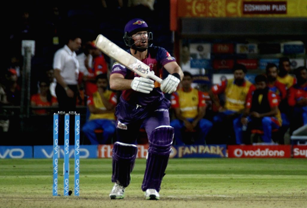 IPL 2017 - Rising Pune Supergiant vs Gujarat Lions