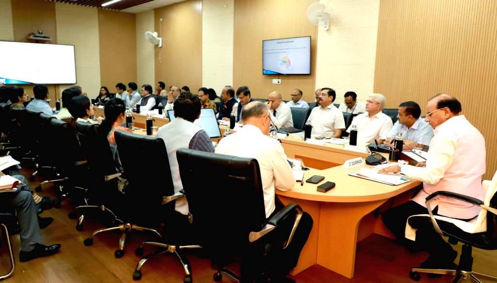 Free Photo :DDMA meeting