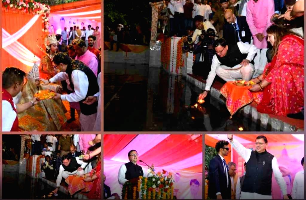 Free Photo: Deepotsav celebrated in Kashipur, 51000 lamps were lit ...