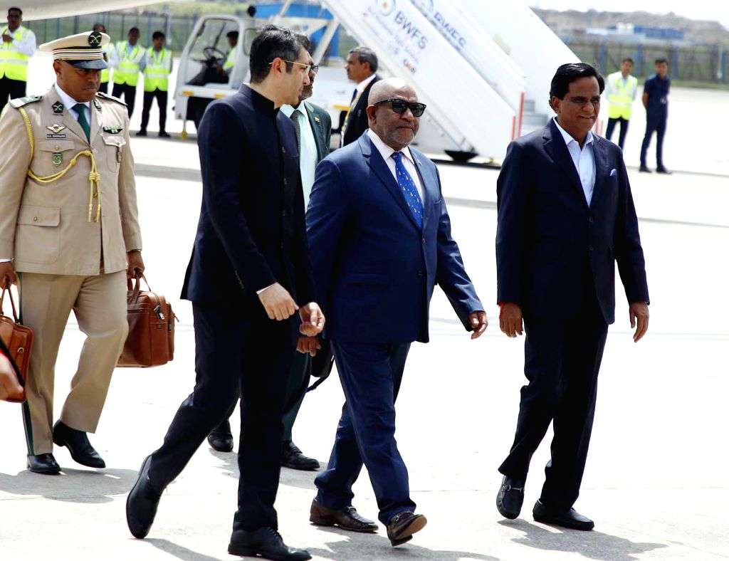 Delegates being welcomed ahead of the G20 Summit