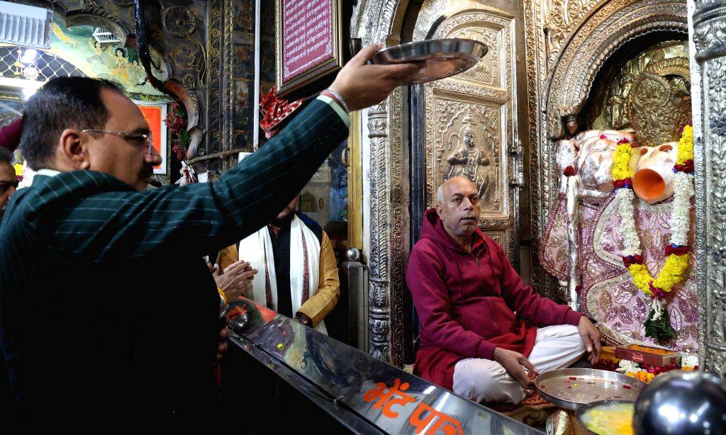 Delhi BJP President Virendra Sachdeva offers prayers at Narsingh ...