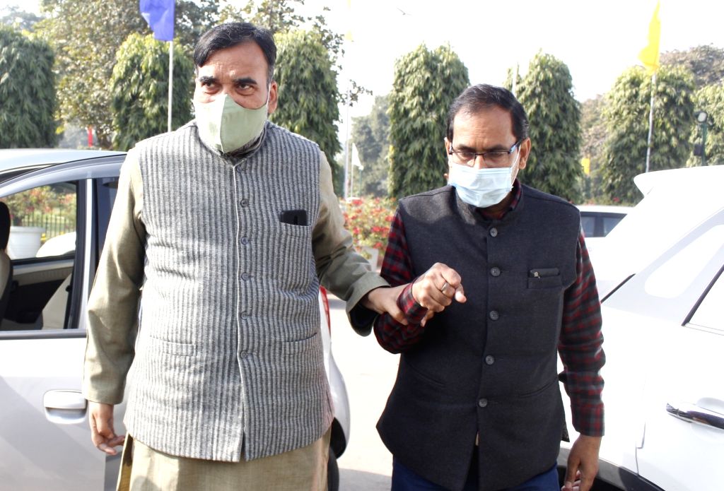 Gopal Rai arrives at Delhi Assembly