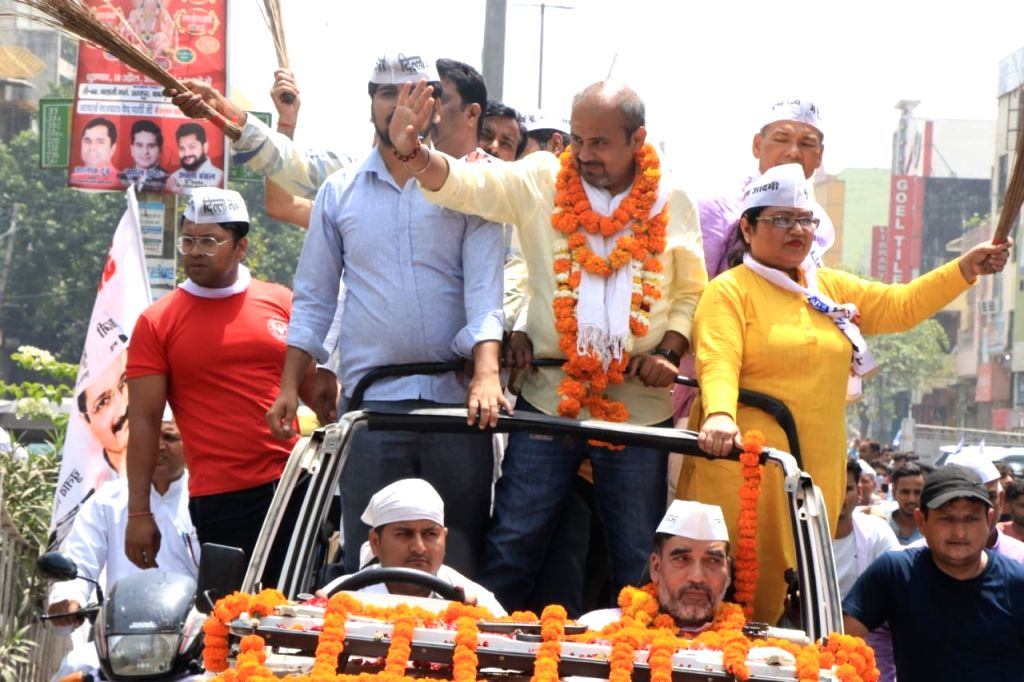 2019 Lok Sabha elections - Gopal Rai campaigns for AAP's Dilip K. Pandey