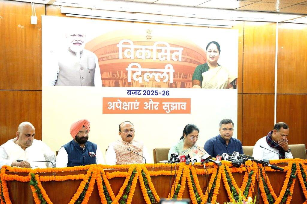 Delhi CM and Cabinet Ministers address a press conference