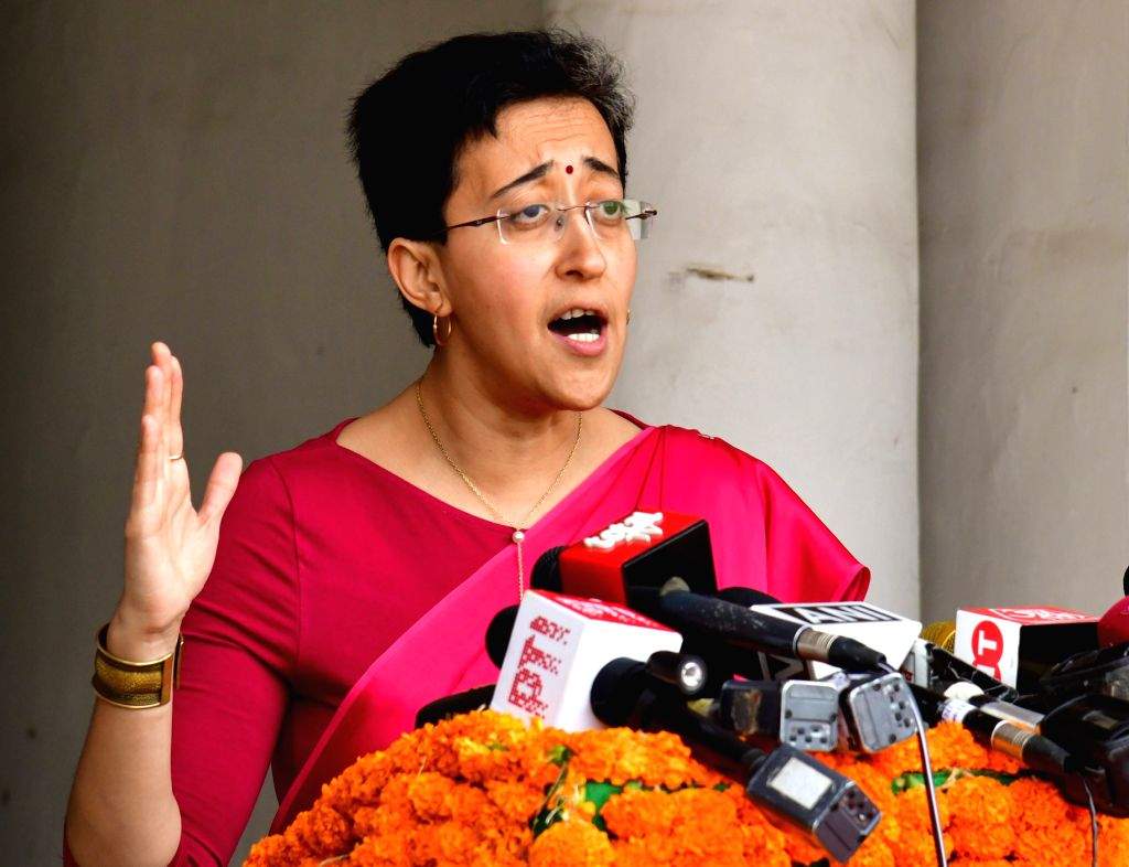 Delhi Finance Minister Atishi Singh presents the Economic Survey of ...