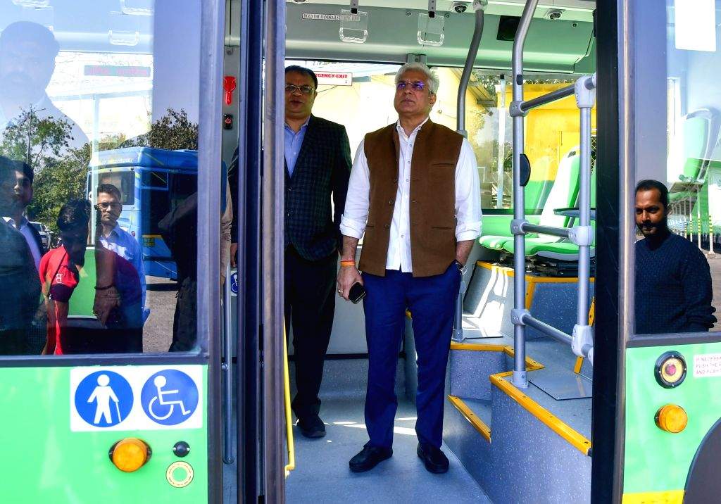 Delhi minister Kailash Gahlot during the launch of 'Mohalla Bus