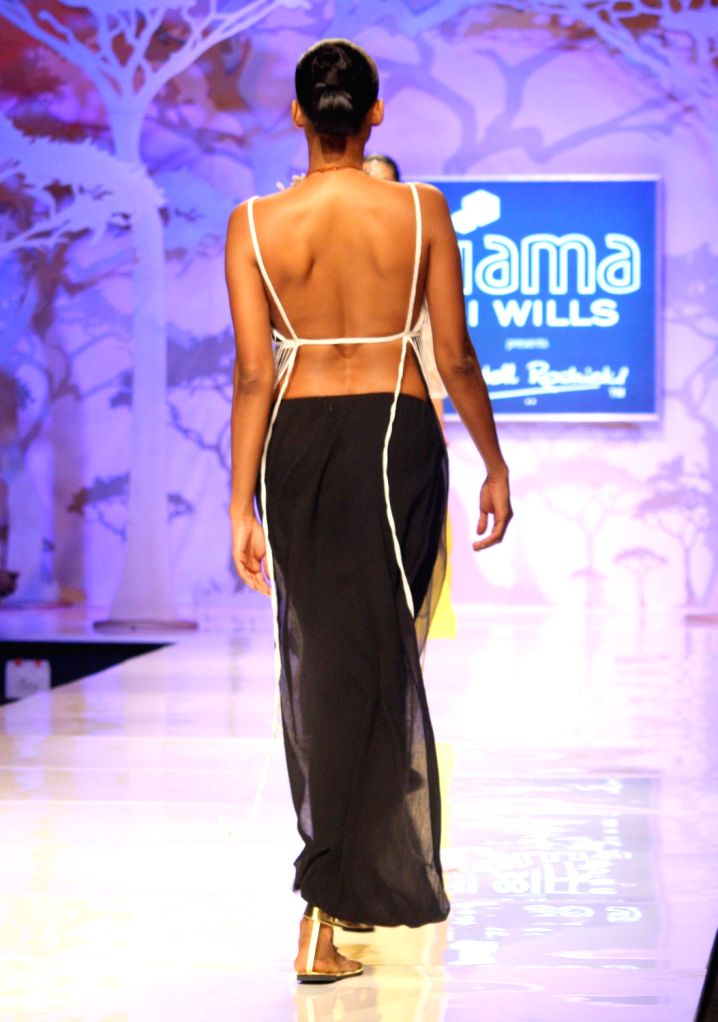 Designers Hemant and Nandita show at the Wills Lifestyle India Fashion ...