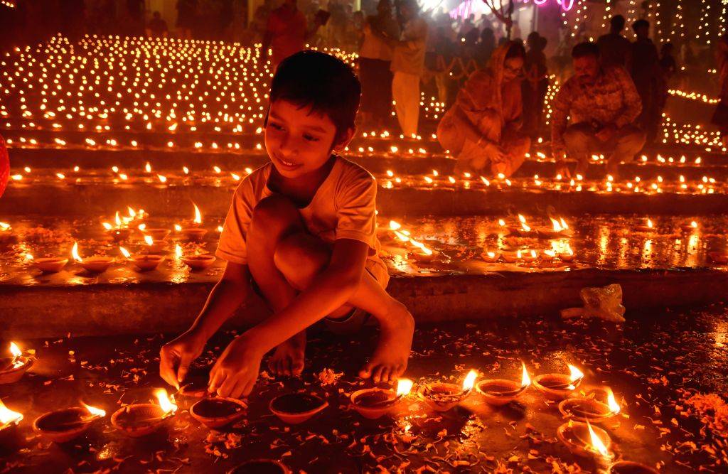 Dev Deepawali Celebrations in Kolkata