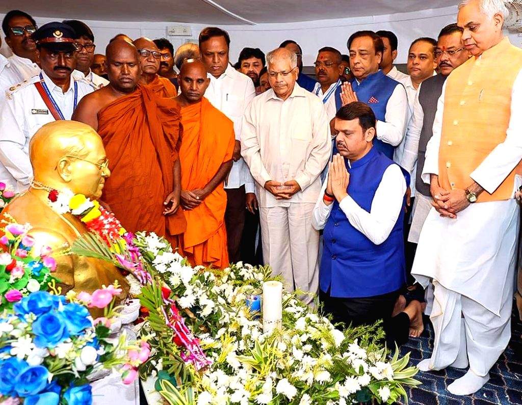 Devendra Fadnavis Pays Tribute to B. R. Ambedkar