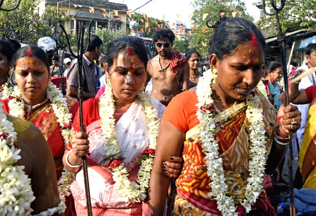 Devotees celebrate 'Chadak' festival