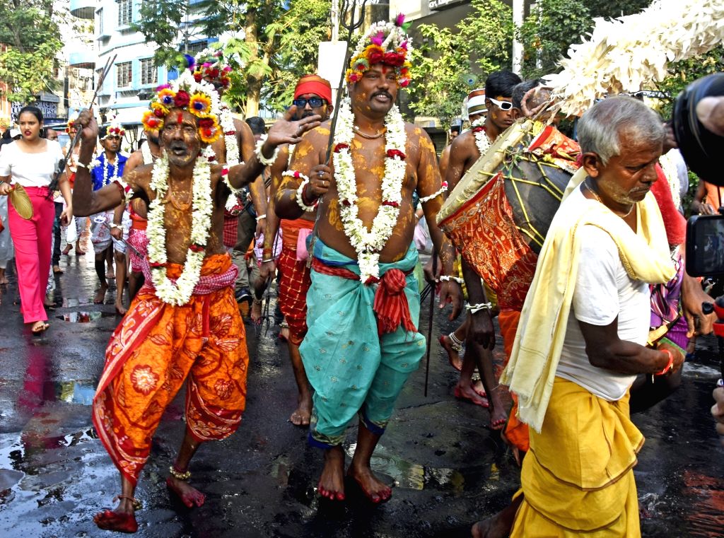 Devotees celebrate 'Chadak' festival