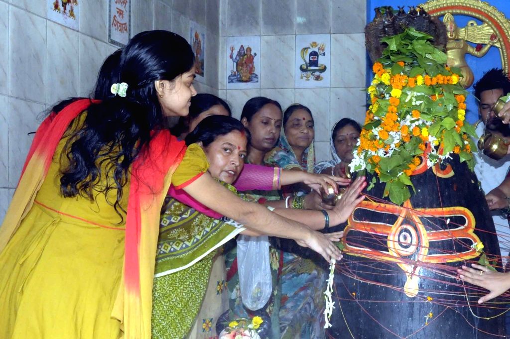 Devotees at Shiv Mandir