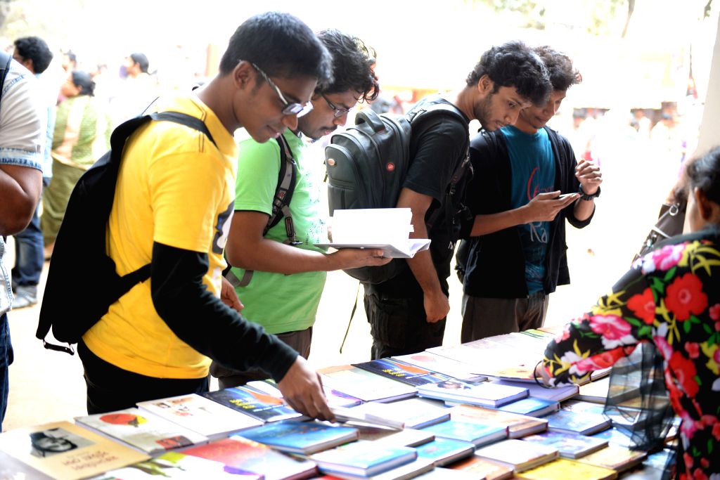 BANGLADESH-DHAKA-BOOK FAIR