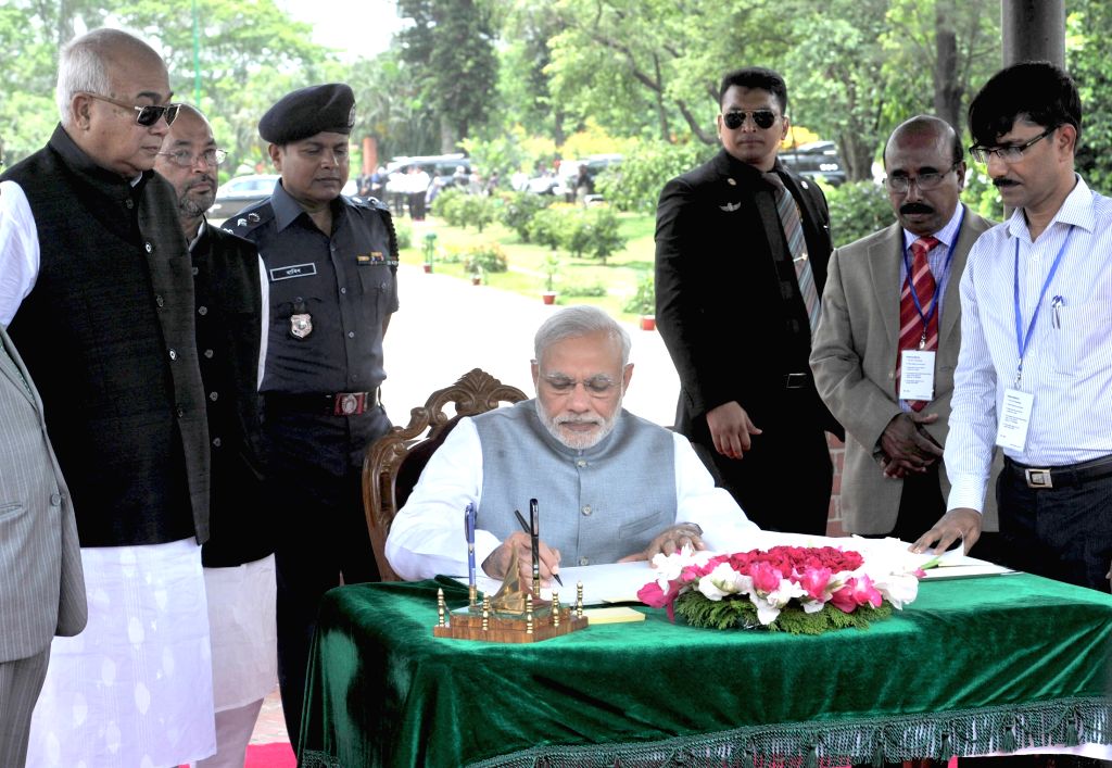 PM Modi at the National Martyrs' Memorial