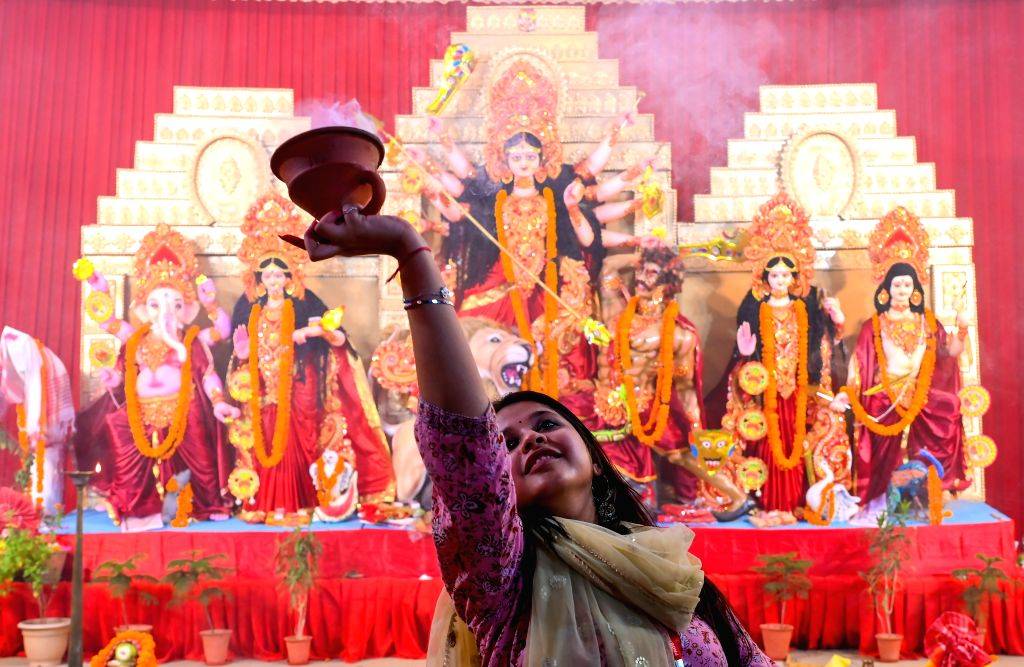 Dhunuchi Dance at Durga Puja in Jaipur